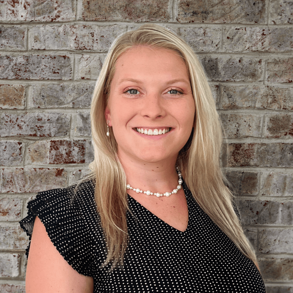 Holly Baxter - Mantle Realty Lexington, Winston Salem, Greensboro Area
